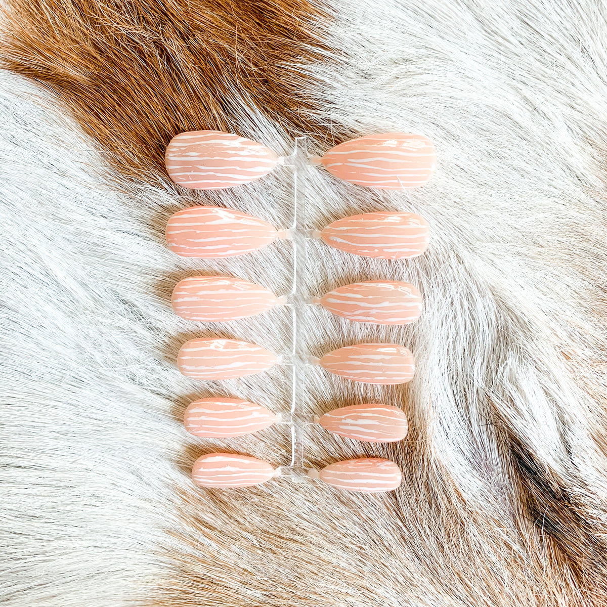 Little White Lines – Fingernails are Pretty